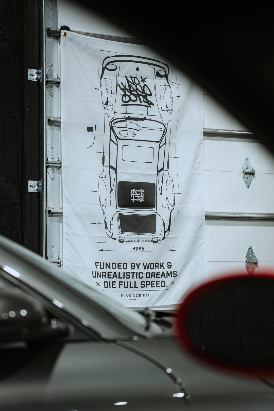 NEW ARRIVALS – FLAG NOR FAIL