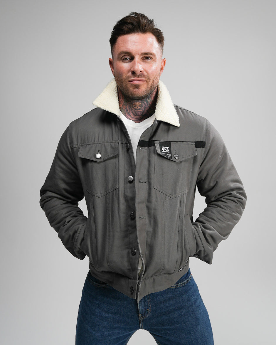 NEW ARRIVALS – FLAG NOR FAIL